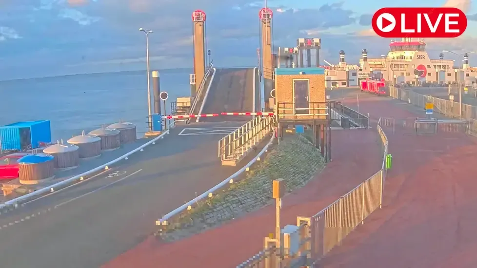 Live Webcam Terminal Nes, Ameland, Netherlands